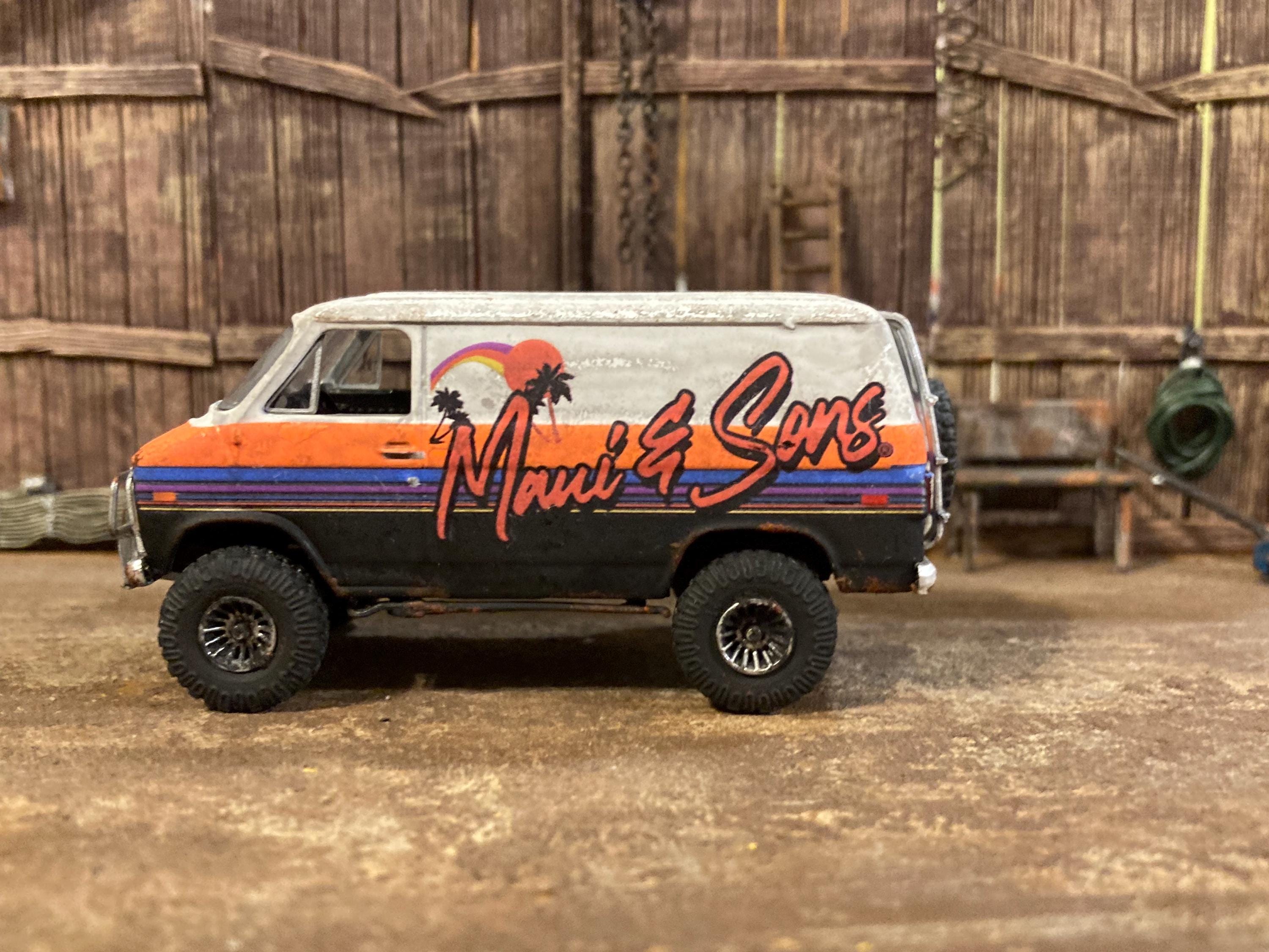 1971 Chevy Van 4x4 M2 Machines Customized 1/64 Scale Diecast Truck ...