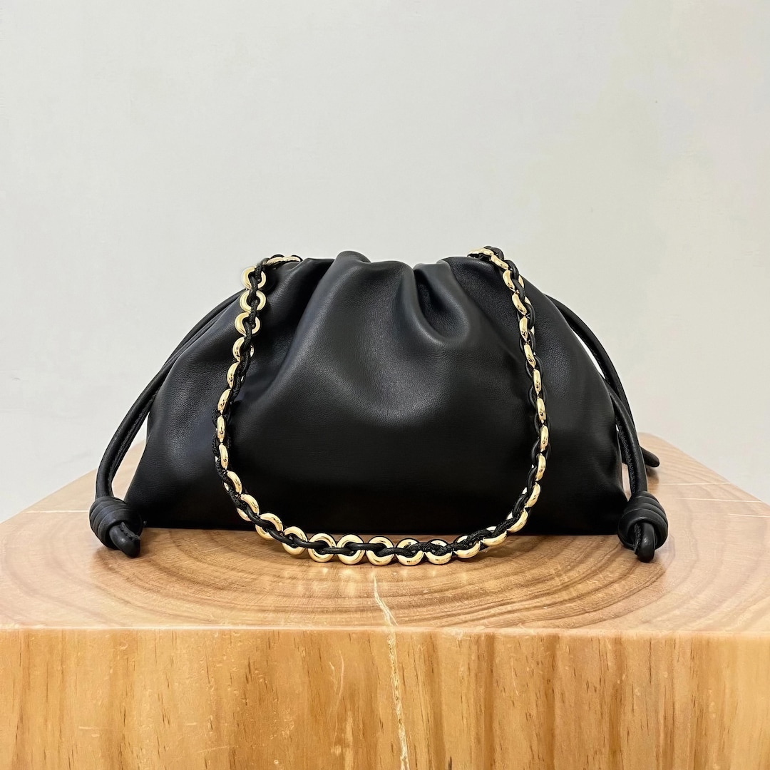 Soft Leather Shoulder Bag, Women's Leather Tote Bag, Minimal Design ...