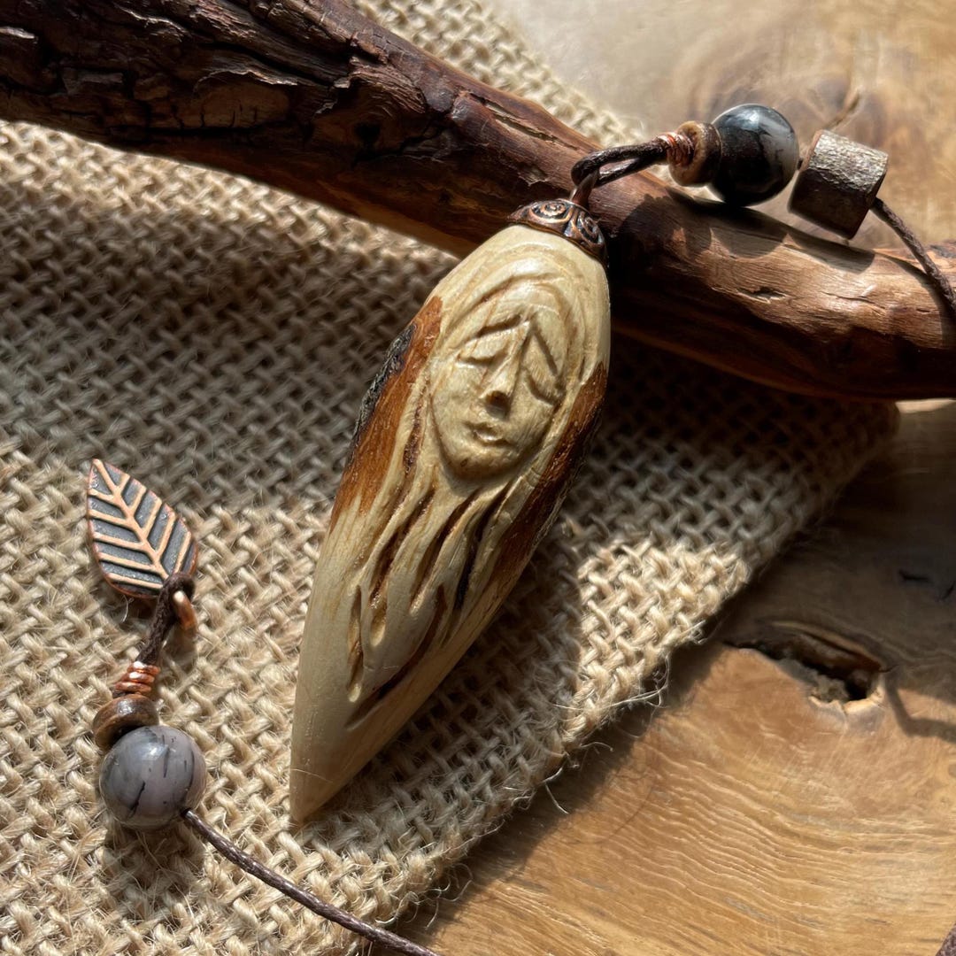 Handmade Oak Wood Pendulum, Divinatory Pendulum, Dowsing, Magnetism, Wicca, Meditation ...