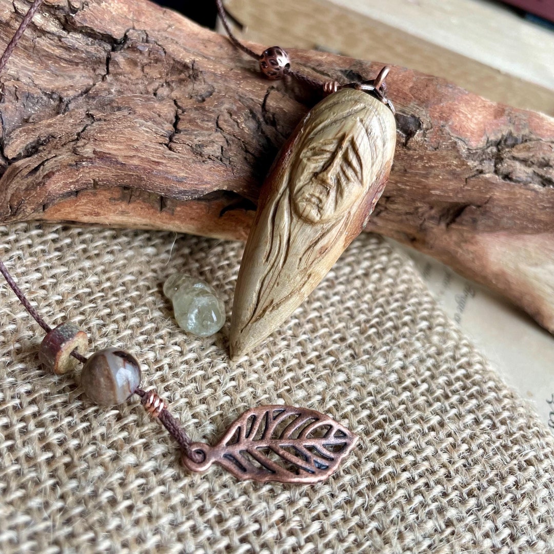 Handmade Oak Wood Pendulum, Divinatory Pendulum, Dowsing, Magnetism, Wicca, Meditation ...
