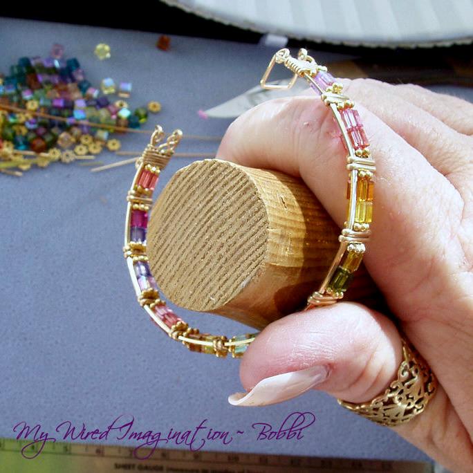 Wire Wrap Crystal Bracelet Tutorial: Intermediate Jewelry Design Step ...