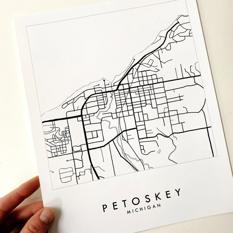 PETOSKEY Street Map MICHIGAN City Map Drawing Black and White - Etsy