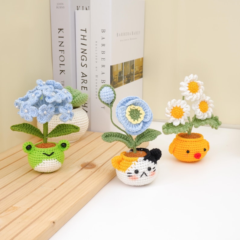 Hydrangea Frog Pot Crochet PDF Pattern, How to Crochet Mini Flower ...