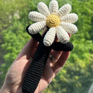 Crochet Daisy Lightstick PDF Pattern, How to Crochet Lightstick Daisy ...