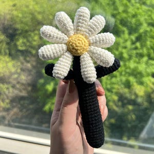 Crochet Daisy Lightstick PDF Pattern, How to Crochet Lightstick Daisy ...
