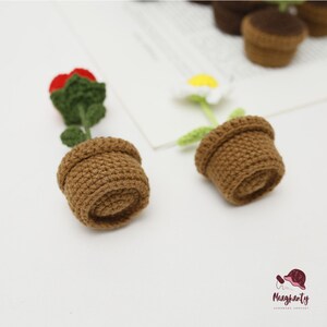 AMIGURUMI PATTERN: Crochet Mini Pot | Crochet Plant Pot Pattern ...