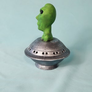 Light up Alien Desk Ornament - Etsy