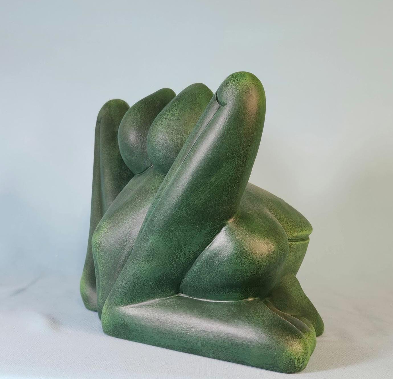 Oversized Ceramic Frog Statue: Large Thinking Frog for Garden Decor ...