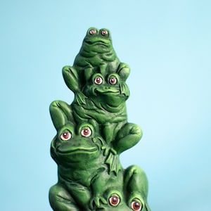 Frog Statue Stack | Frog Family Statue | Garden Frog Art | Handmade ...