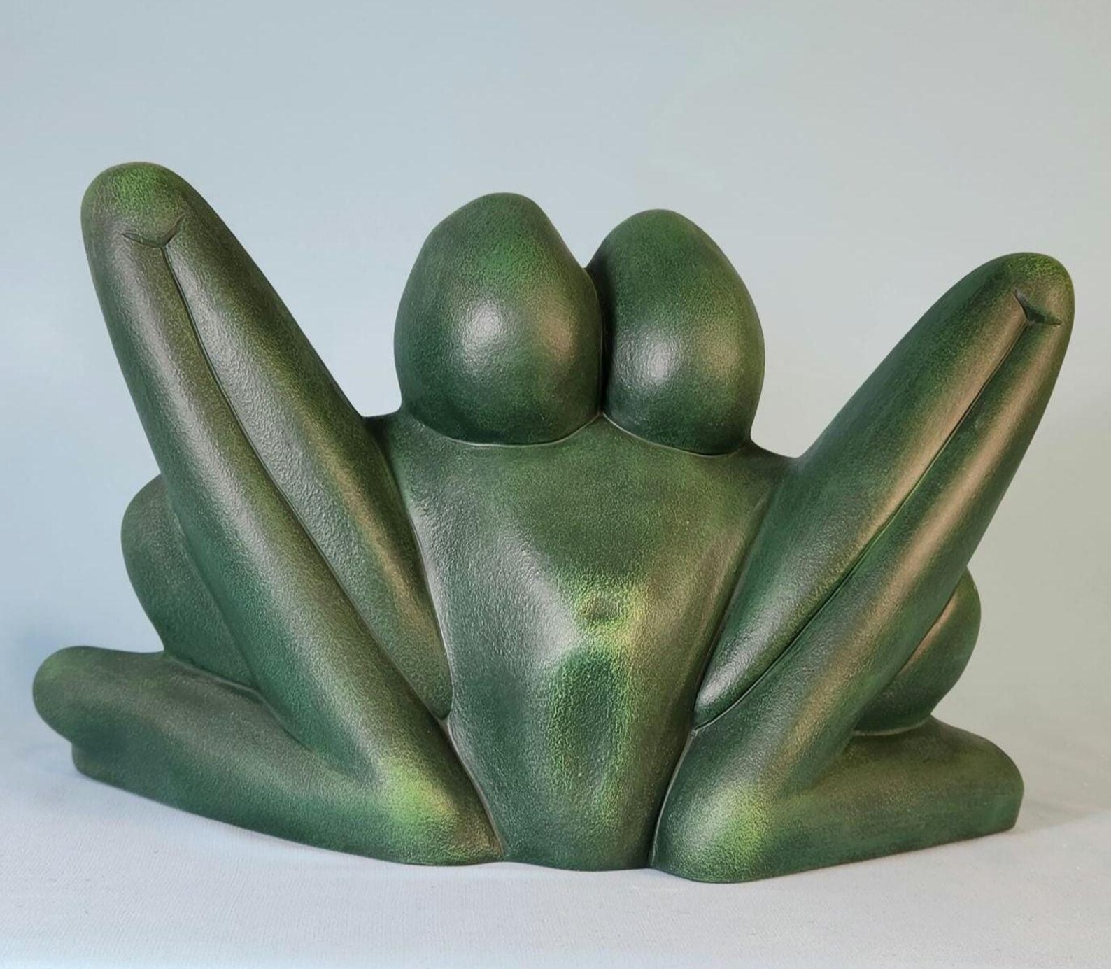 Oversized Ceramic Frog Statue: Large Thinking Frog for Garden Decor ...