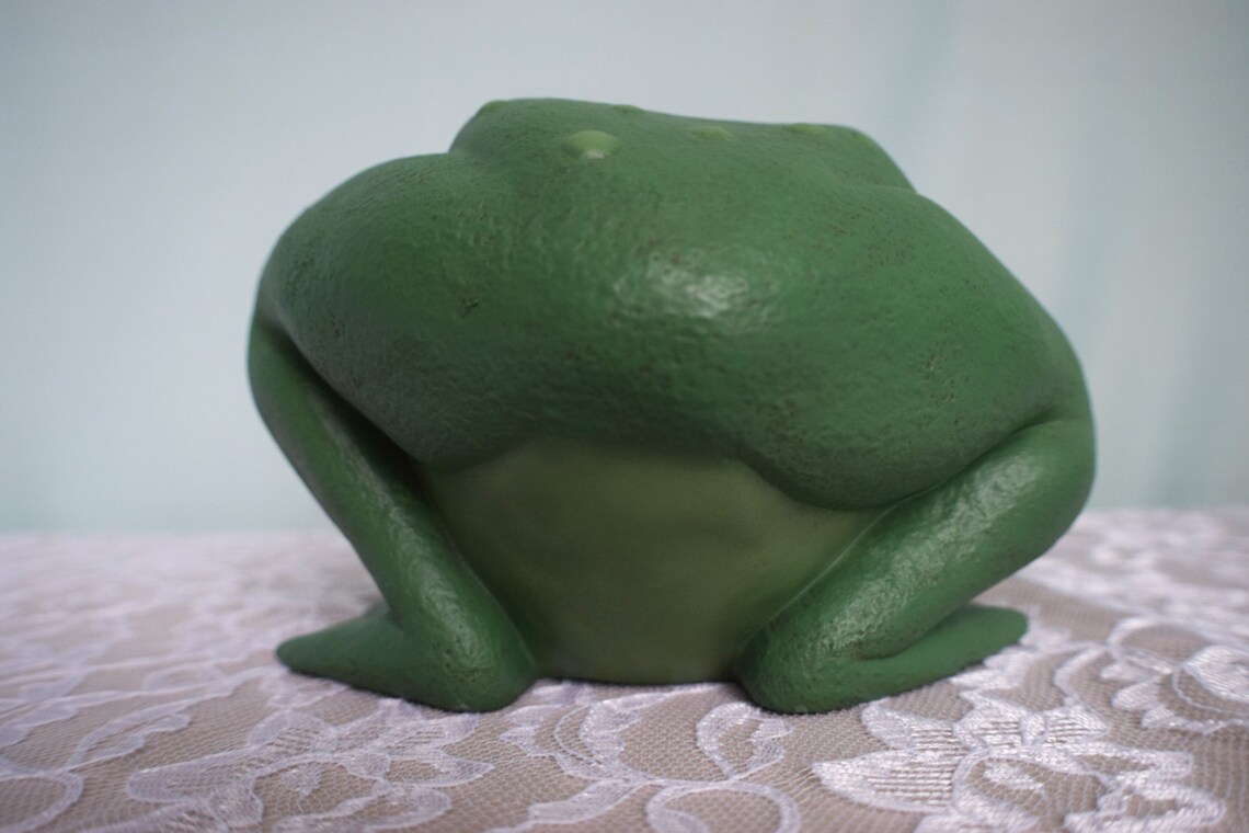 See No Evil Frog Frog Covering Eyes Garden Frog Patio - Etsy