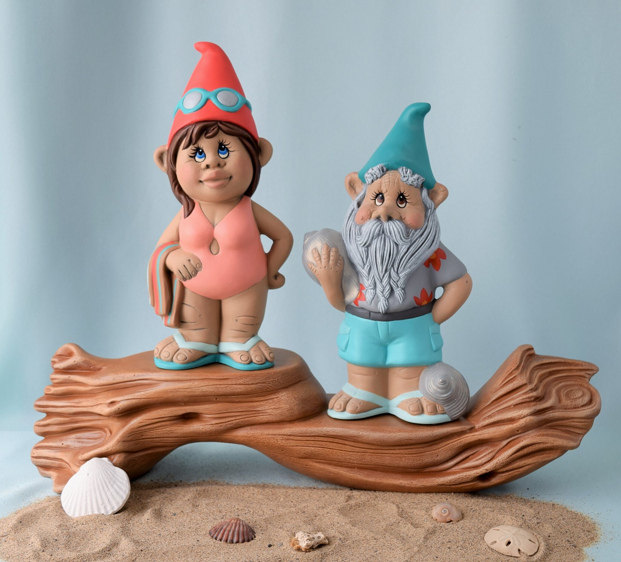 Gnome Statue Gnome holding a seashell Beach gnome | Etsy