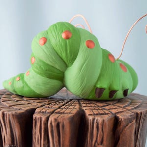 Ceramic Worm Garden Ornament: Cute Outdoor Yard Art Decor, Unique ...