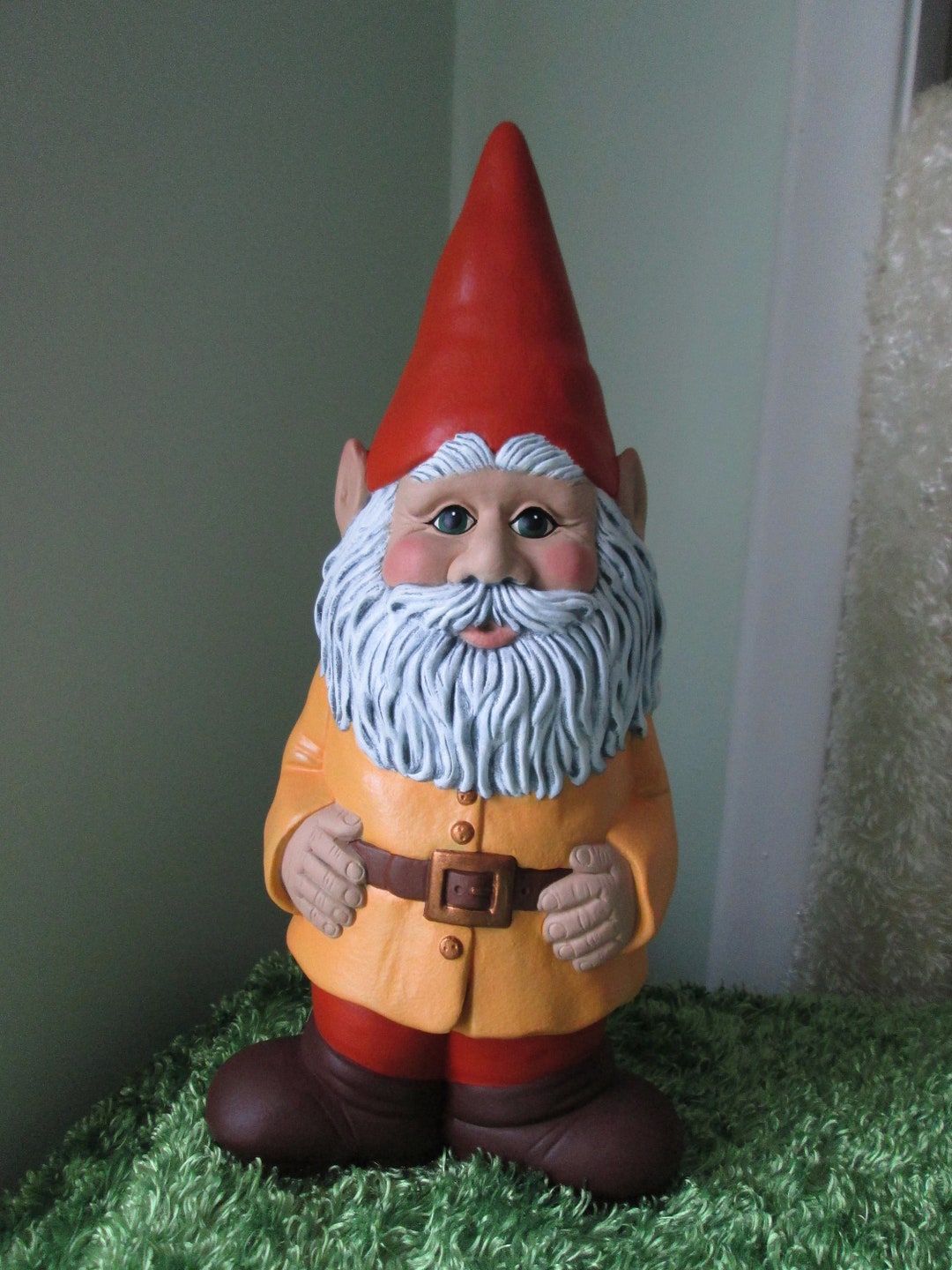 Garden Gnome Outdoor Statue - Yard Art Garden Decor - Ceramic Gnome ...