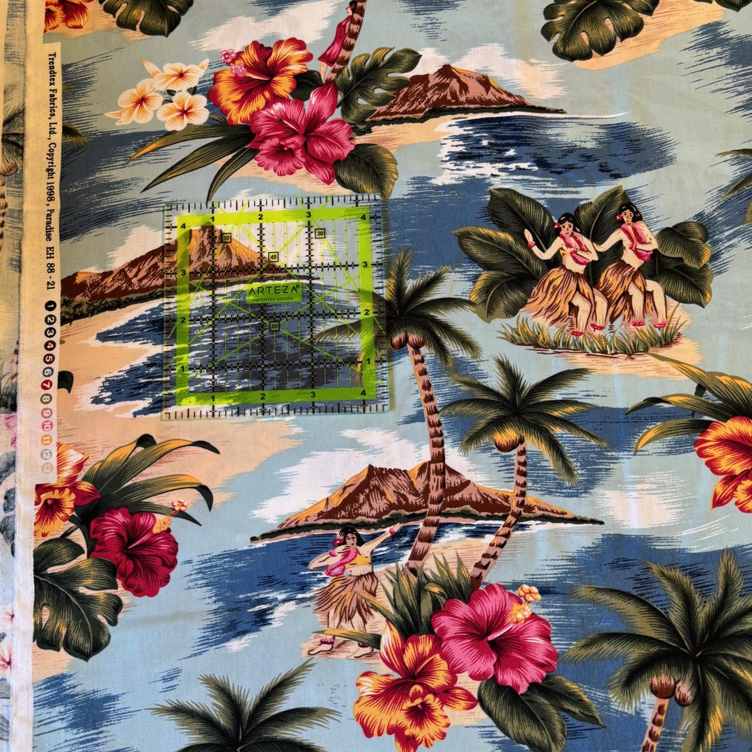 Hawaiian Fabrics - 28 - Hawaiian Islands - Hula Girls - Blue - Aloha ...
