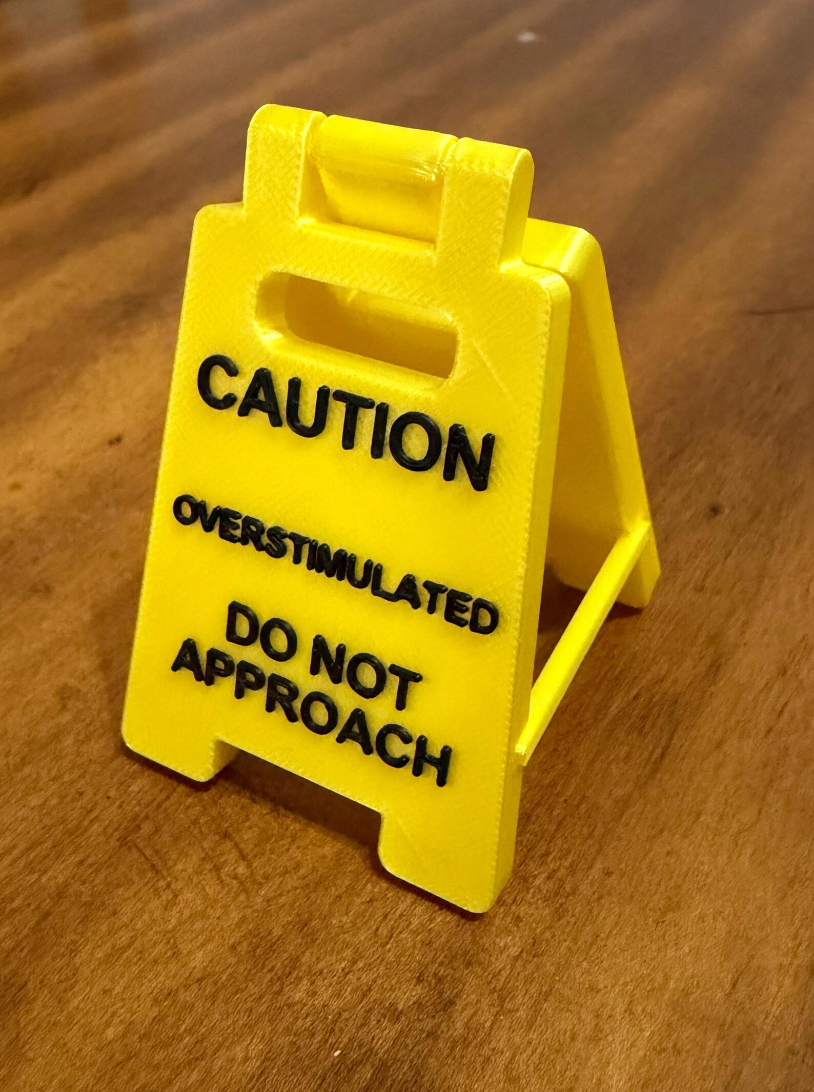 3D Printed Caution Overstimulated Desk Sign – Stress Relief Desk Toy - Etsy