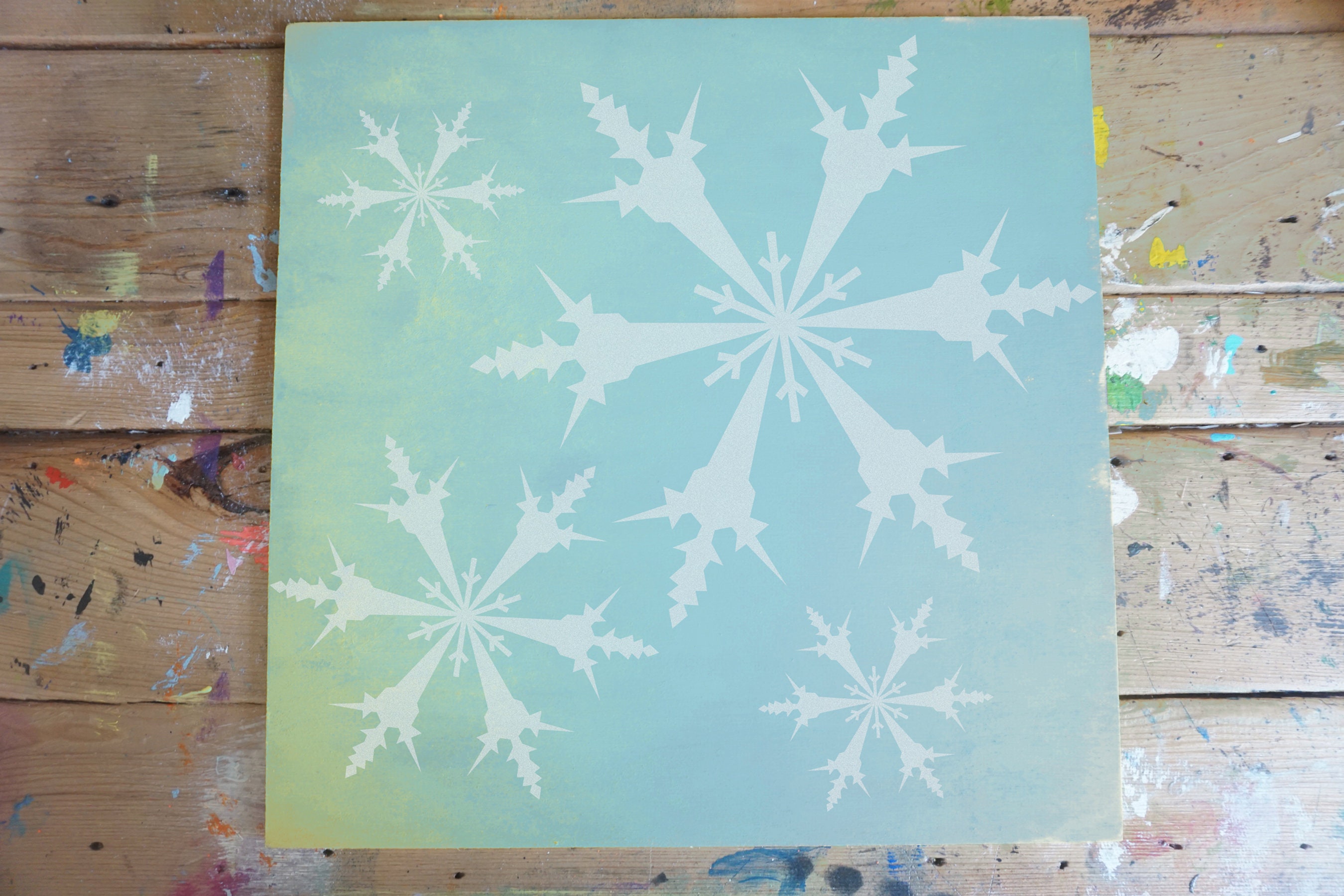 Snowflakes Repeat Pattern Stencil Reusable Crafts & DIY | Etsy