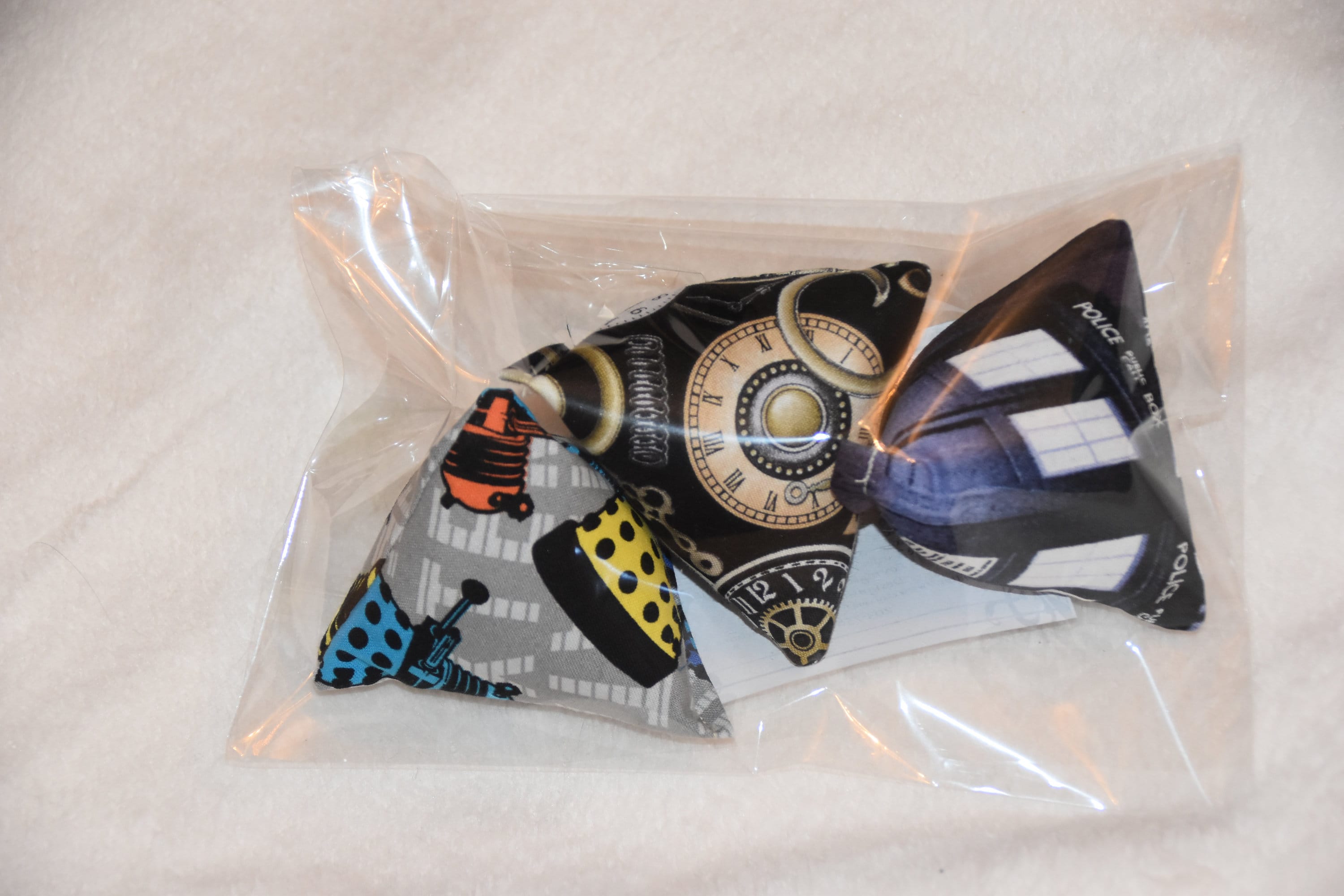 Doctor Who Cat Gift Set 3-pack, Organic Catnip Cat Toys, TARDIS, Daleks ...
