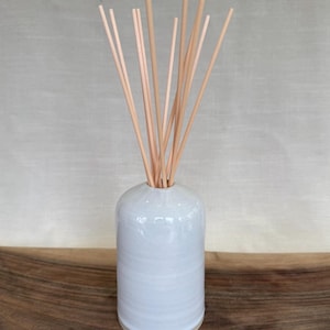 Hand Thrown Ceramic Bud Vase: Reed Diffuser With Reeds - Etsy