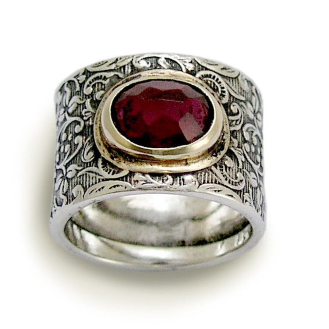 Garnet Ring ∙ Wide Silver Band ∙boho Ring Gift ∙ Gemstone Band ∙ Silver ...