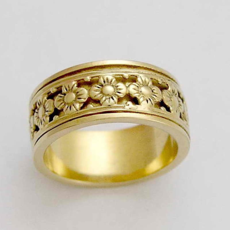 Gold Spinner Ring - Etsy