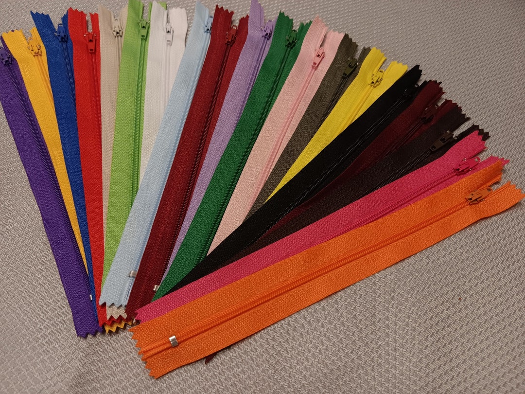 104 9 Inch Zippers in Multi Colors - Etsy