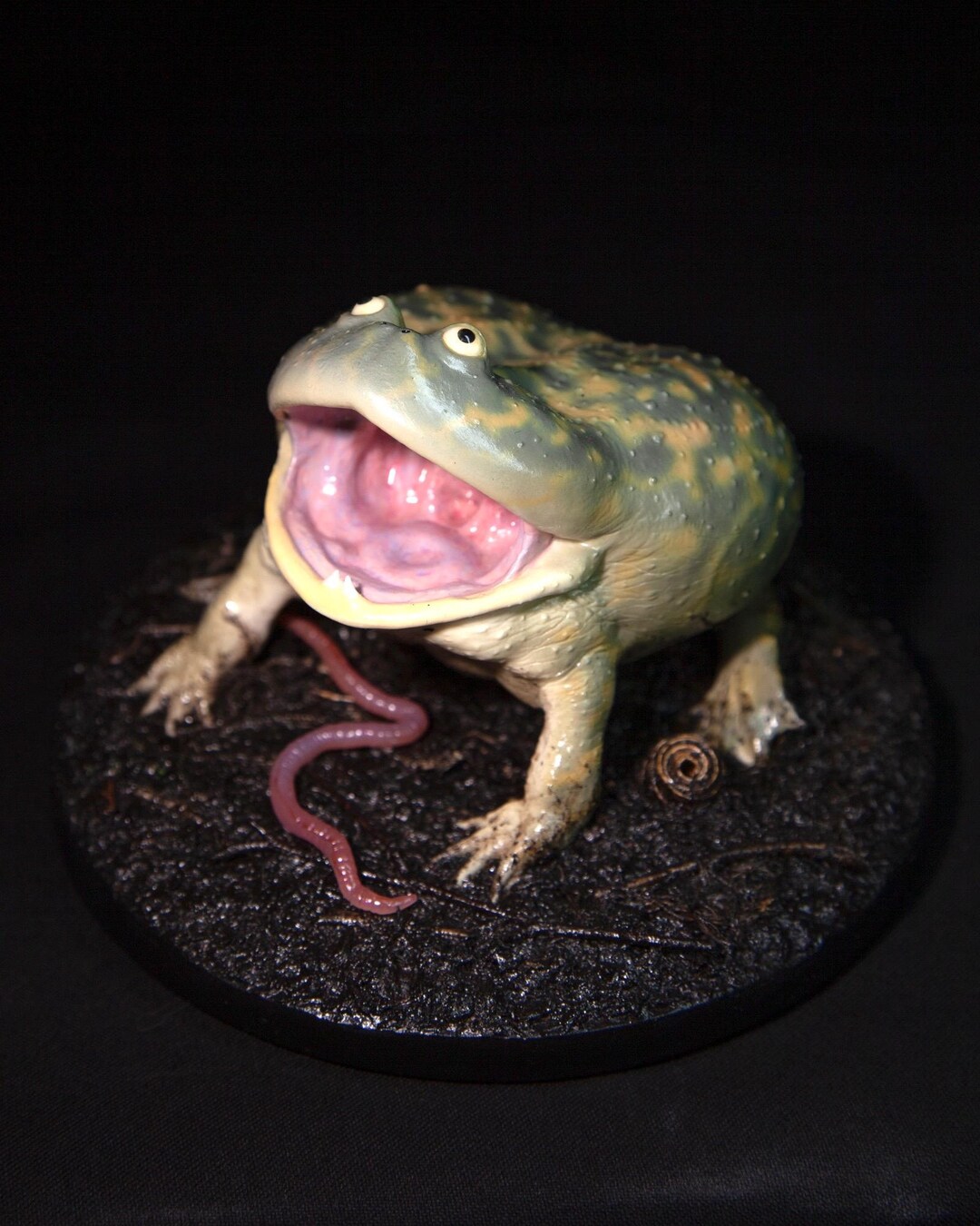 Large Realistic Screaming Budgetts Frog Model - Etsy