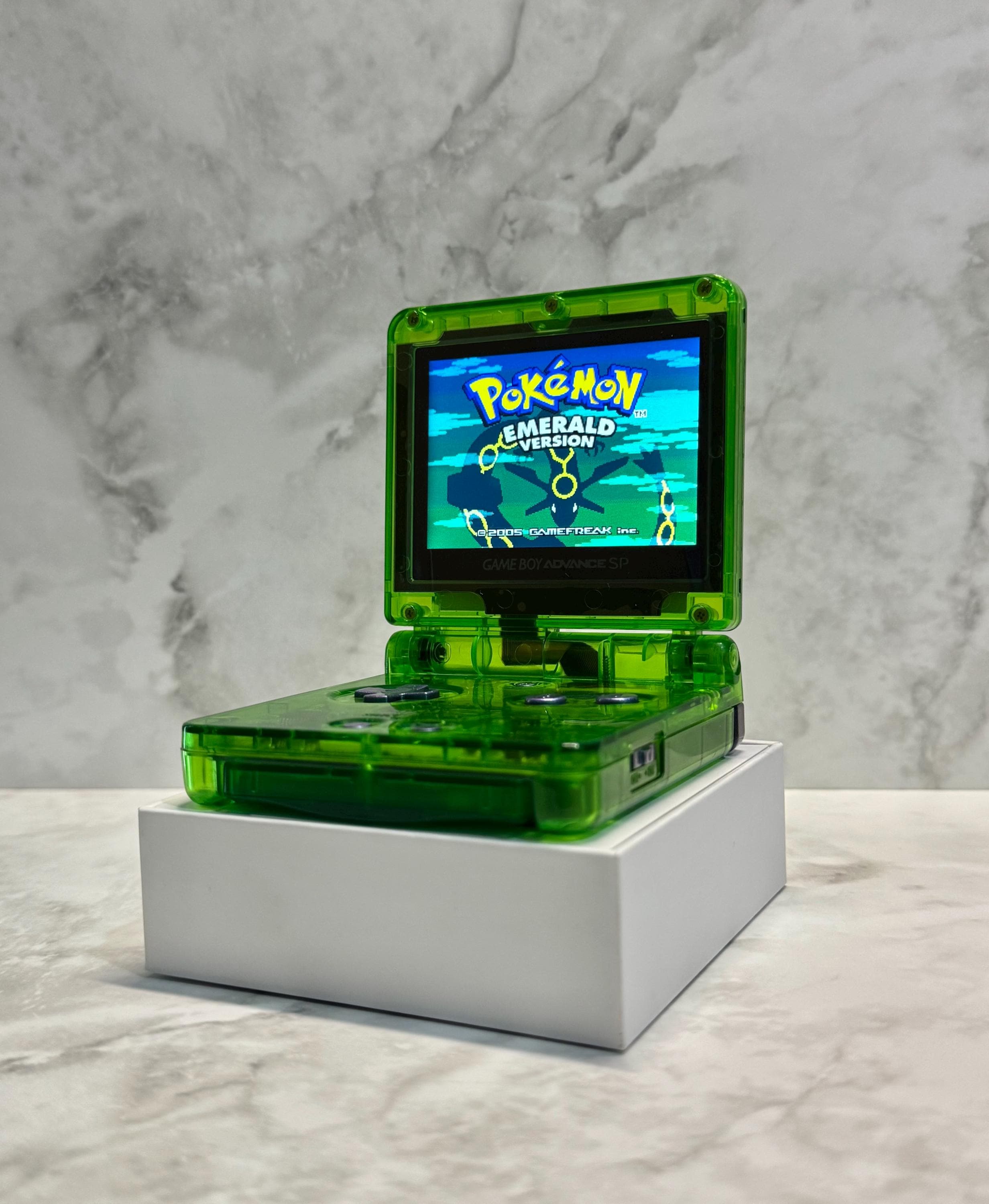 Rayquaza Game Boy Advance SP: IPS V5 Screen, USB-C and High-capacity ...
