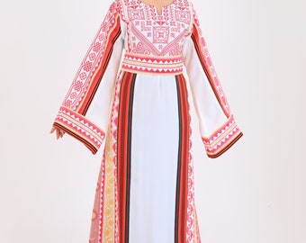 Palestinian Thobe Tatreez Embroidery Dress Black and Red Yashmak - Etsy