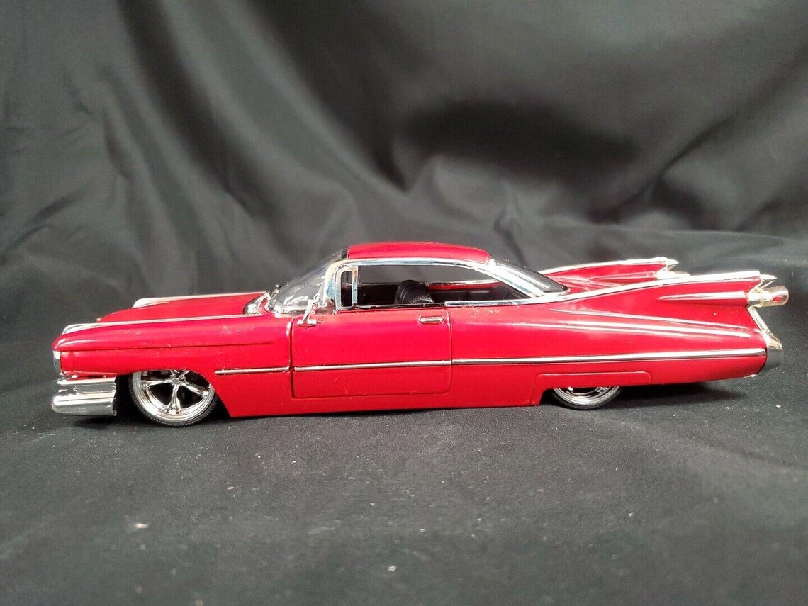Jada Toys 1958 Cadillac Deville Red Diecast Model Car 1:24 Scale No ...