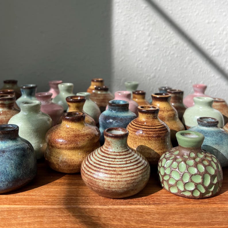 Mini Pottery Vase, Handmade Wheel-thrown Tiny Ceramic Vase, Single Stem ...