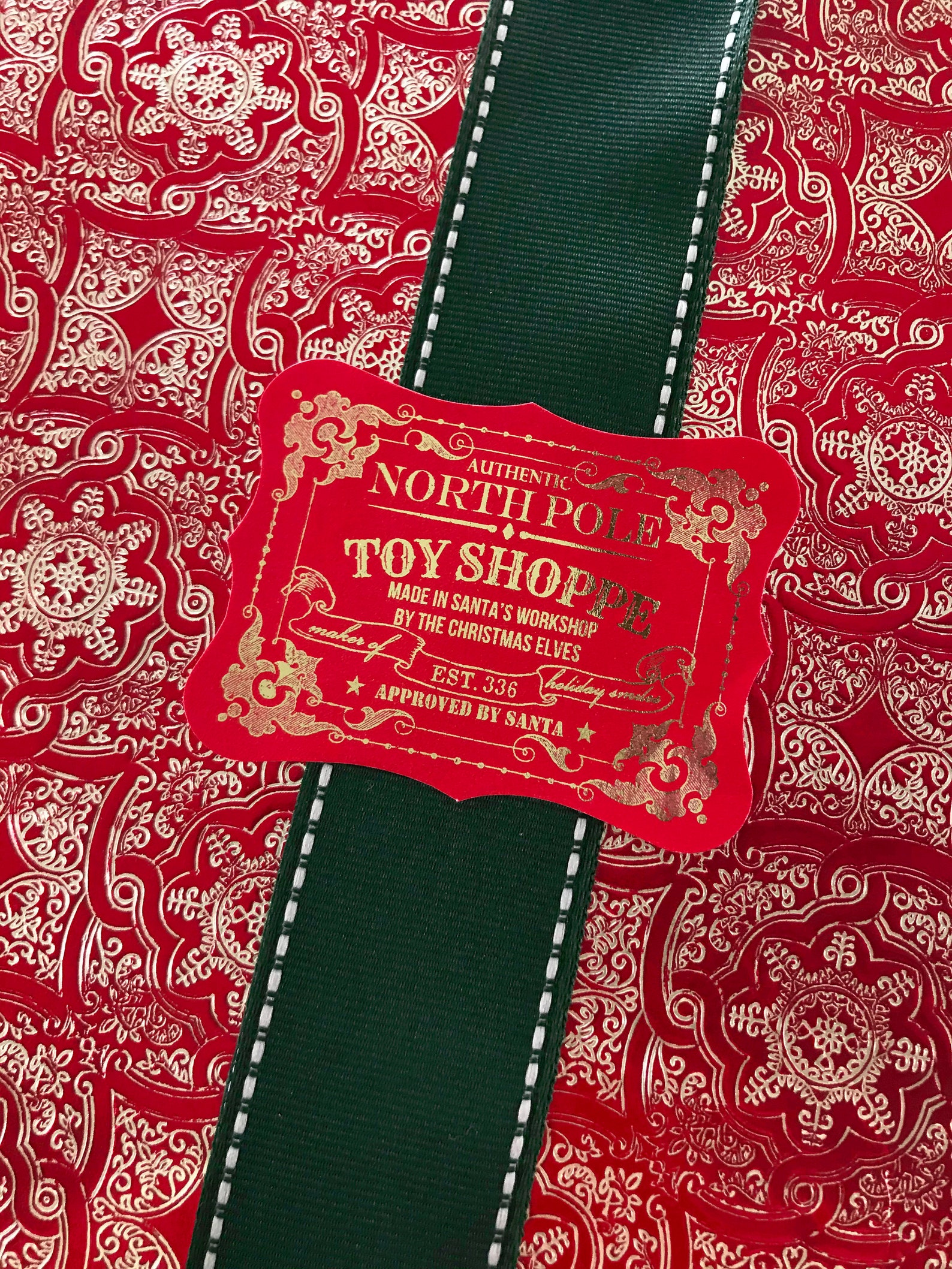 GOLD Santa Gift Labels Santas Workshop Stickers Christmas - Etsy