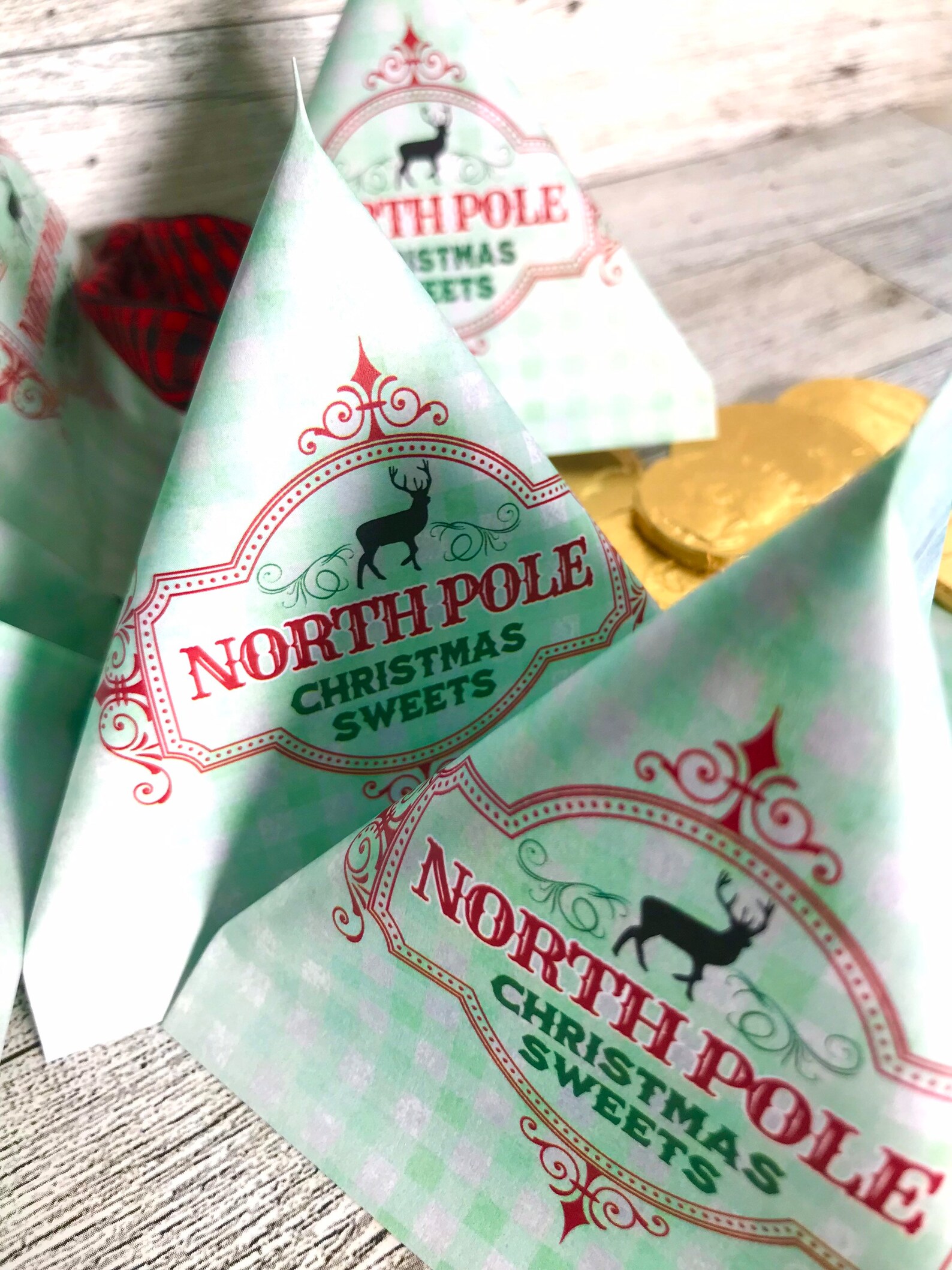 Printable Christmas Candy Favors, Pyramid Template, Triangular Candy ...