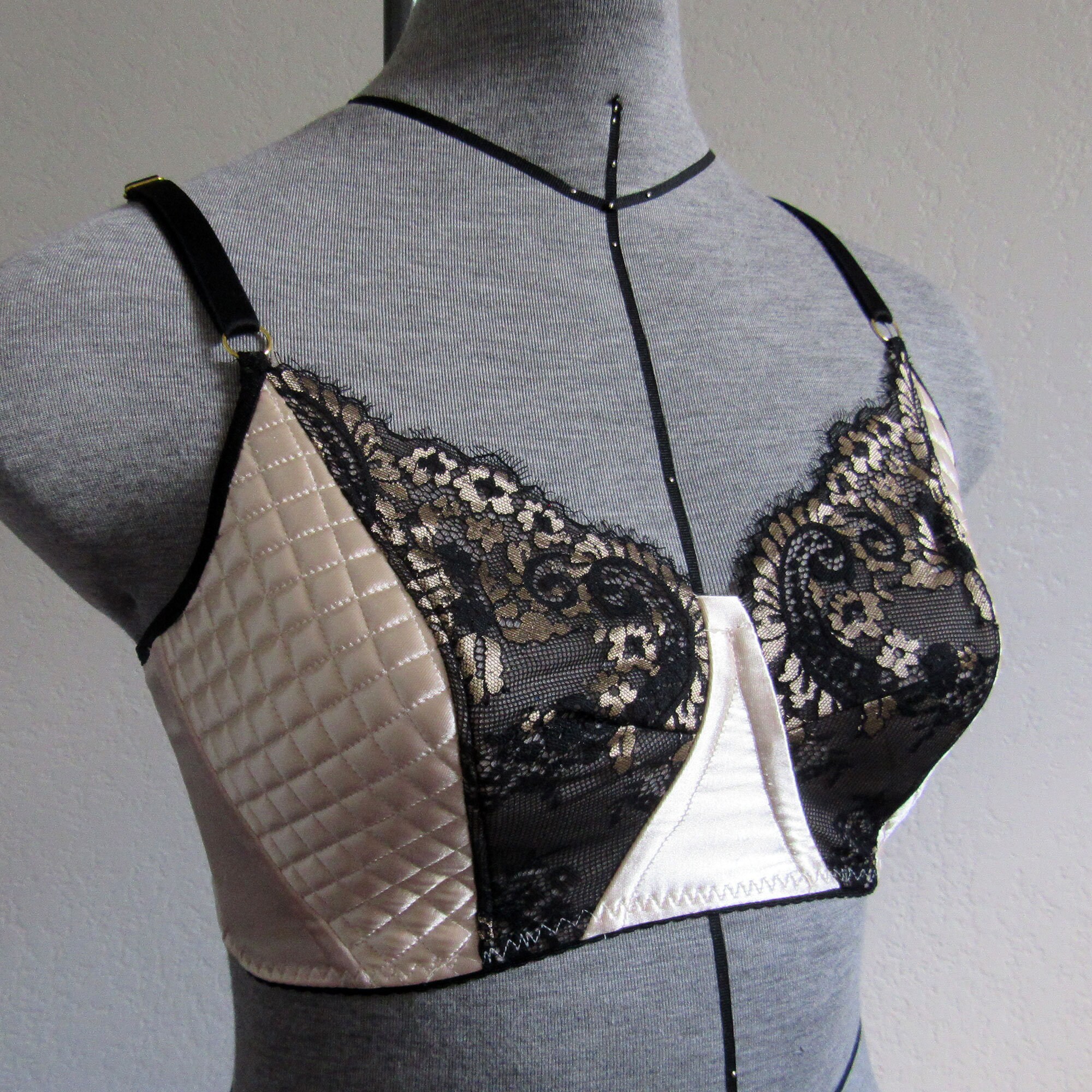 Annika Wireless Bra PDF Sewing Pattern: Wire-free Bra for Low-stretch ...
