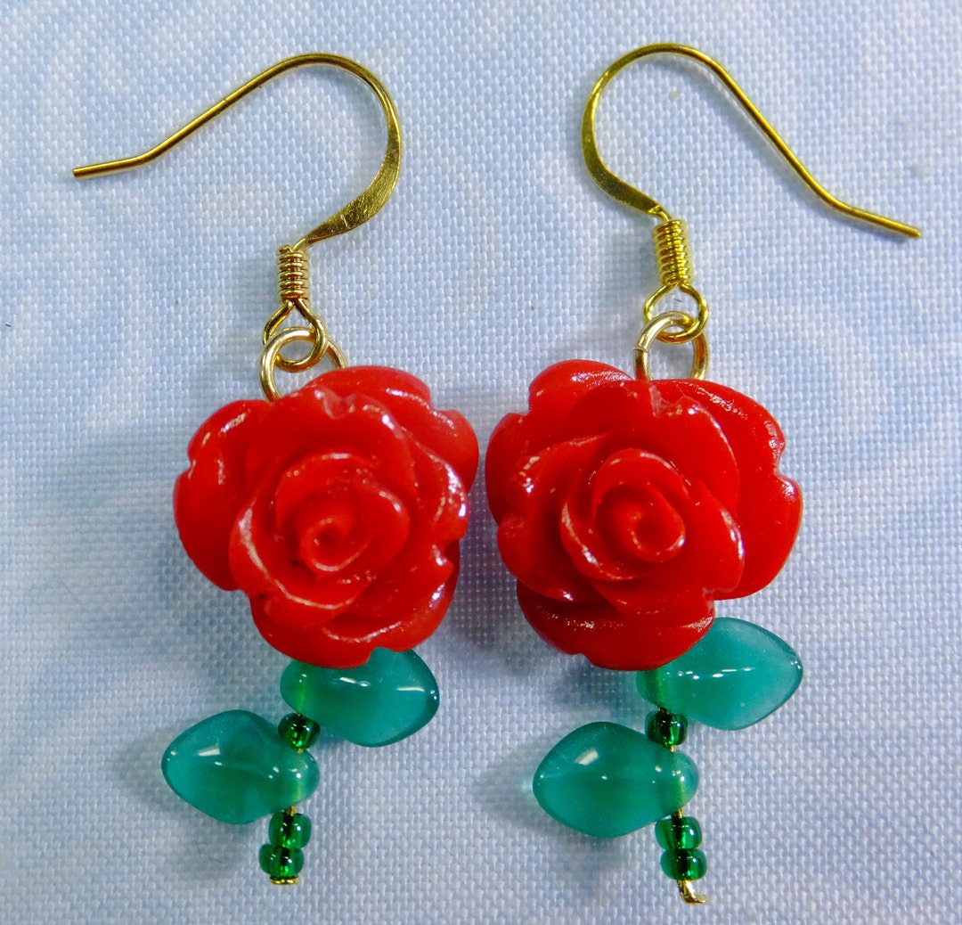 Romantic Red Roses Earrings Blood Red Resin Rose Beads With Tiny Green ...