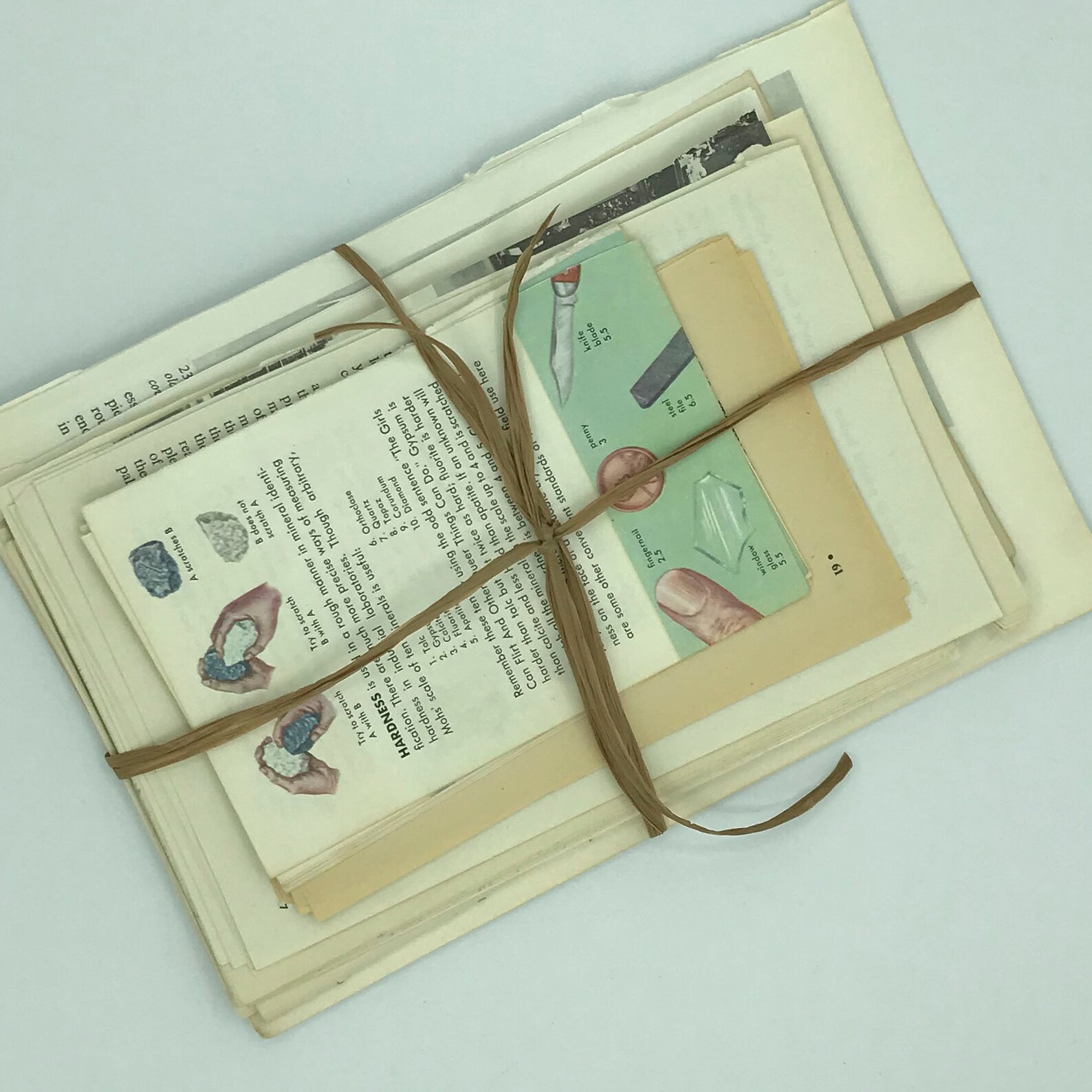 Vintage Book Paper Ephemera Pack Assorted Pages From Books - Etsy