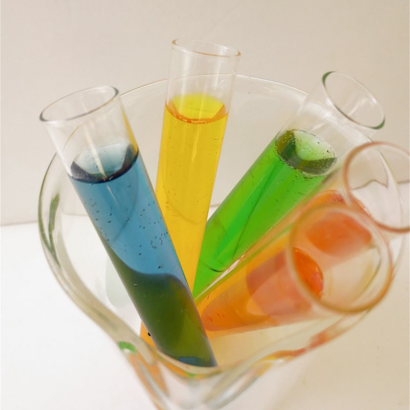 Beaker Vase - Etsy