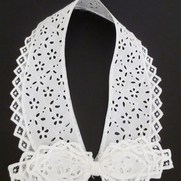 Eyelet Collar - Etsy