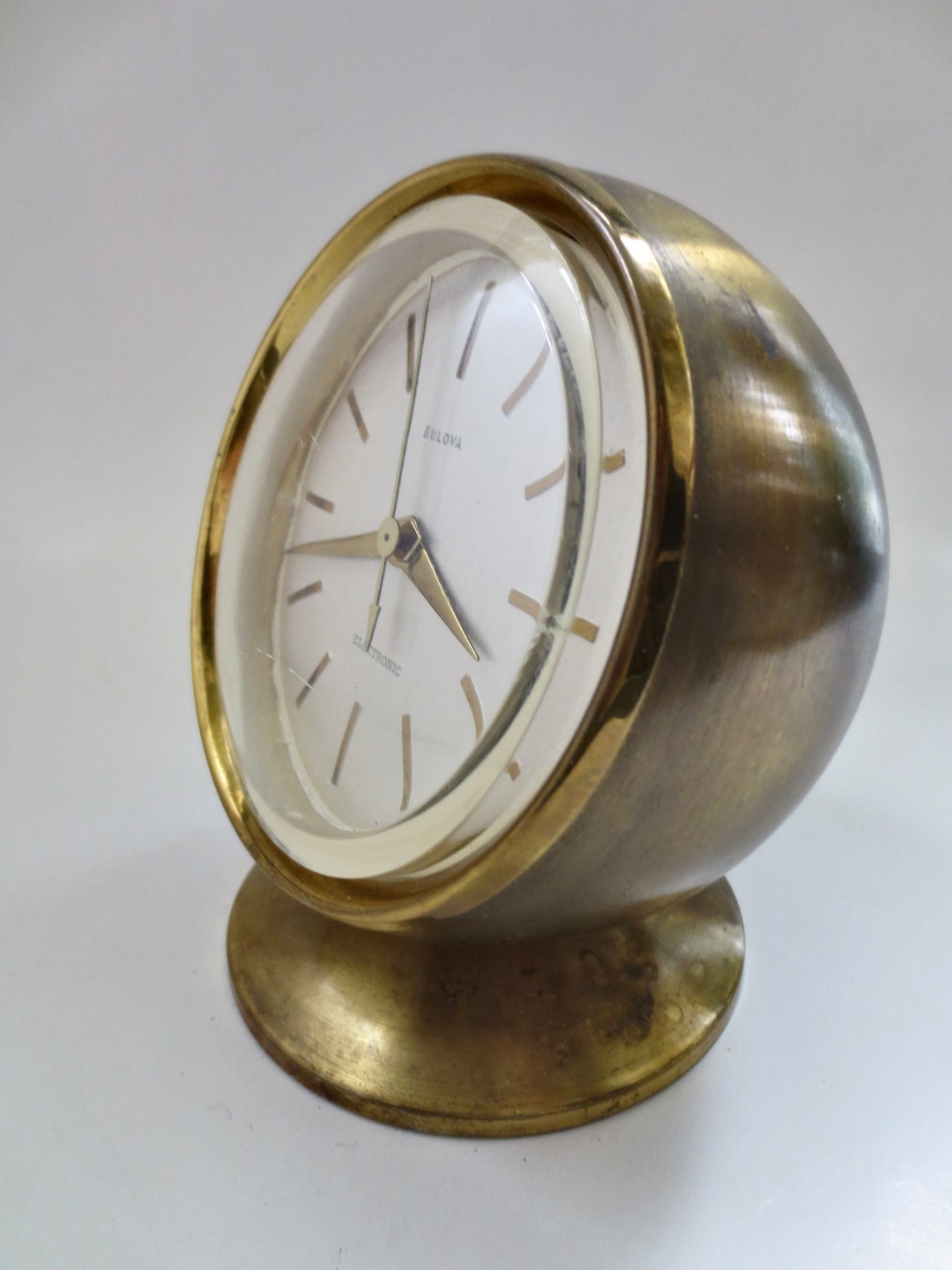 Bulova Electronic Desk Clock - Modern Sphere Design - Vintage ...