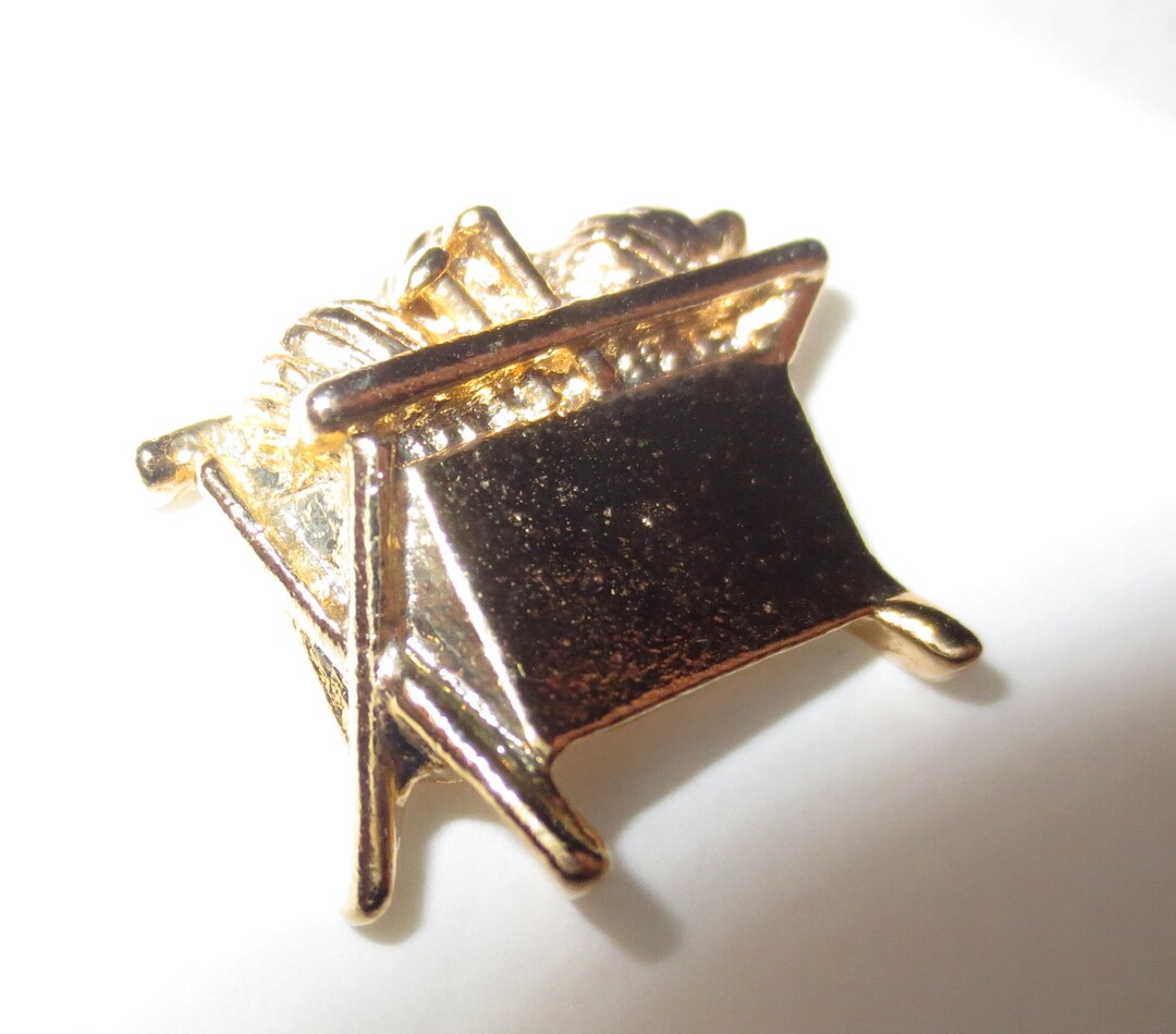 Knit Wit Tack Pin - Tiny Knitting Work Basket Pin Tack - Golden Tie ...