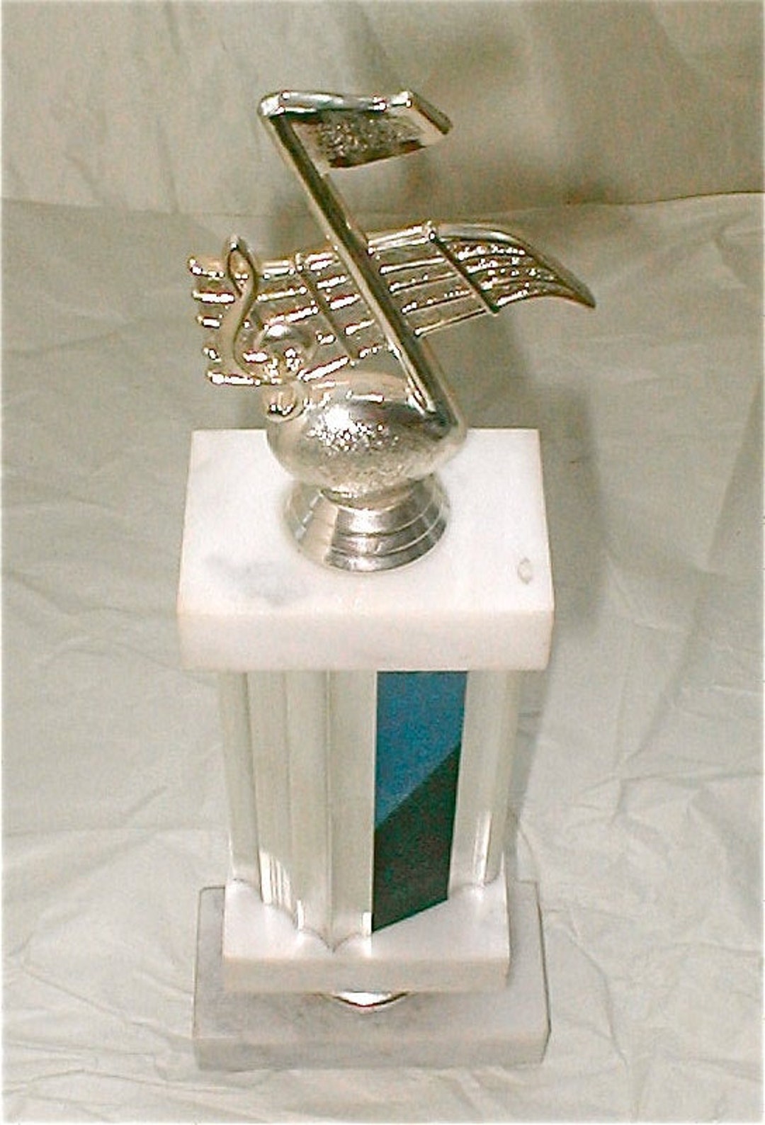 Musical Trophy - Music Note Award - Critics Choice - Marble and Silver ...