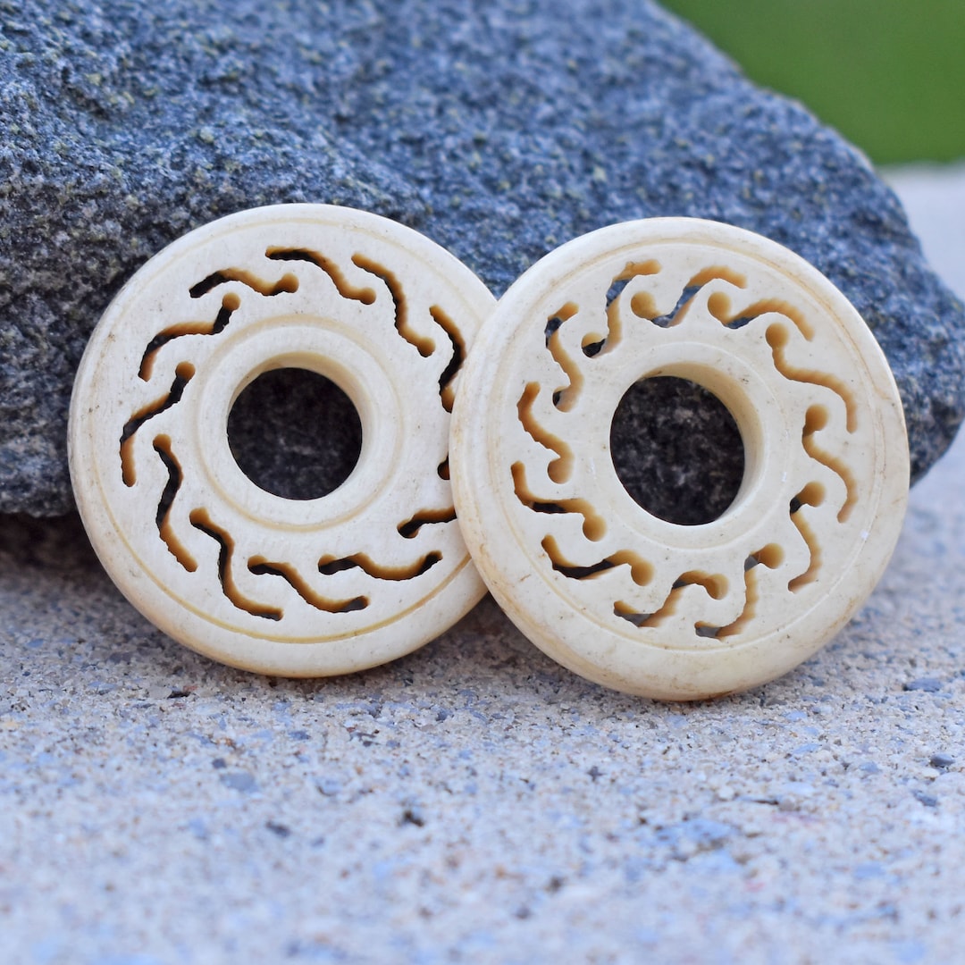 Tribal Island Style Carved Round Wave Bone Disc Bead Donut ~ Set of 2 ...