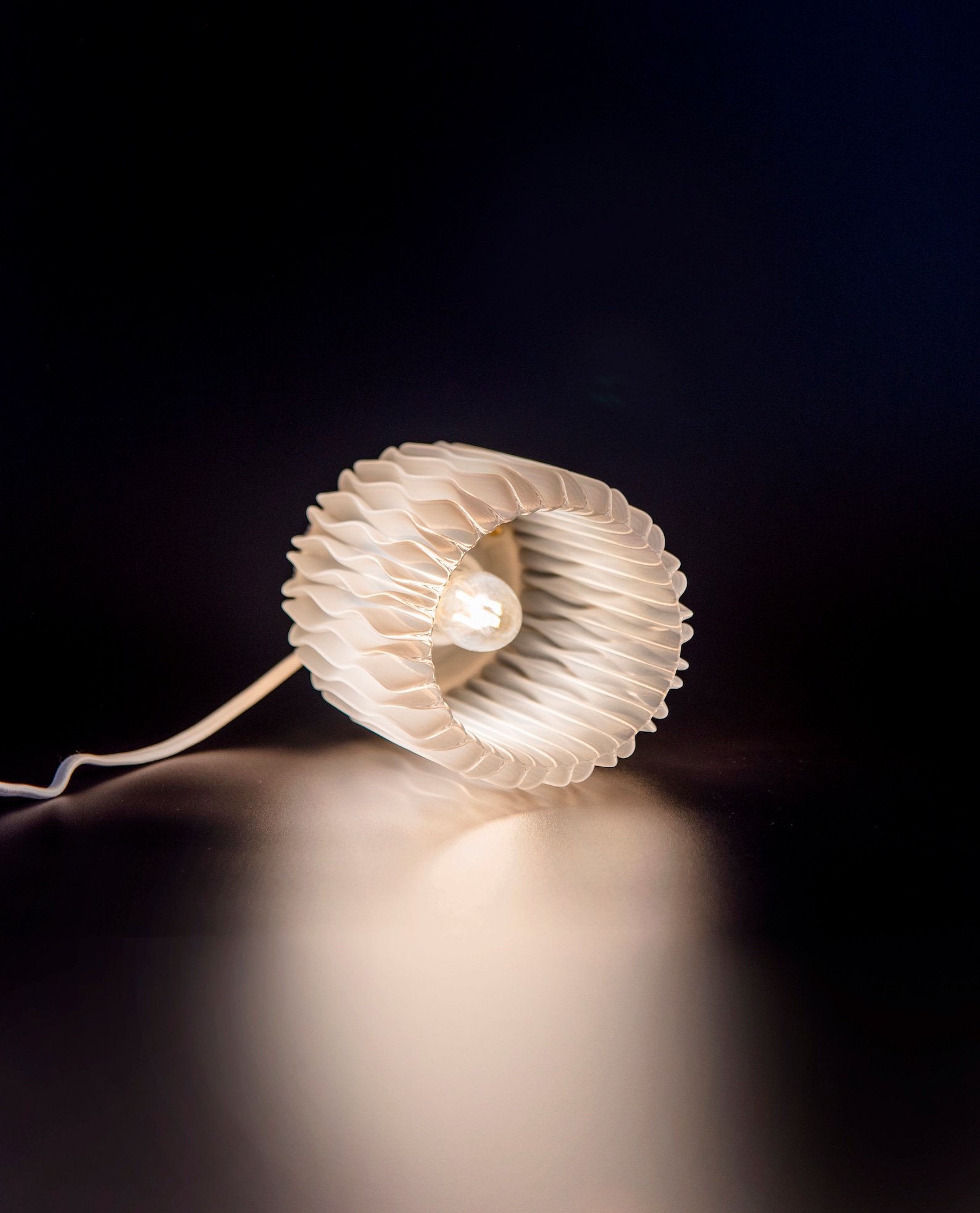 EPHYRA Lamp: 3D Printed Table Lamp With Dimmable Bulb - Etsy