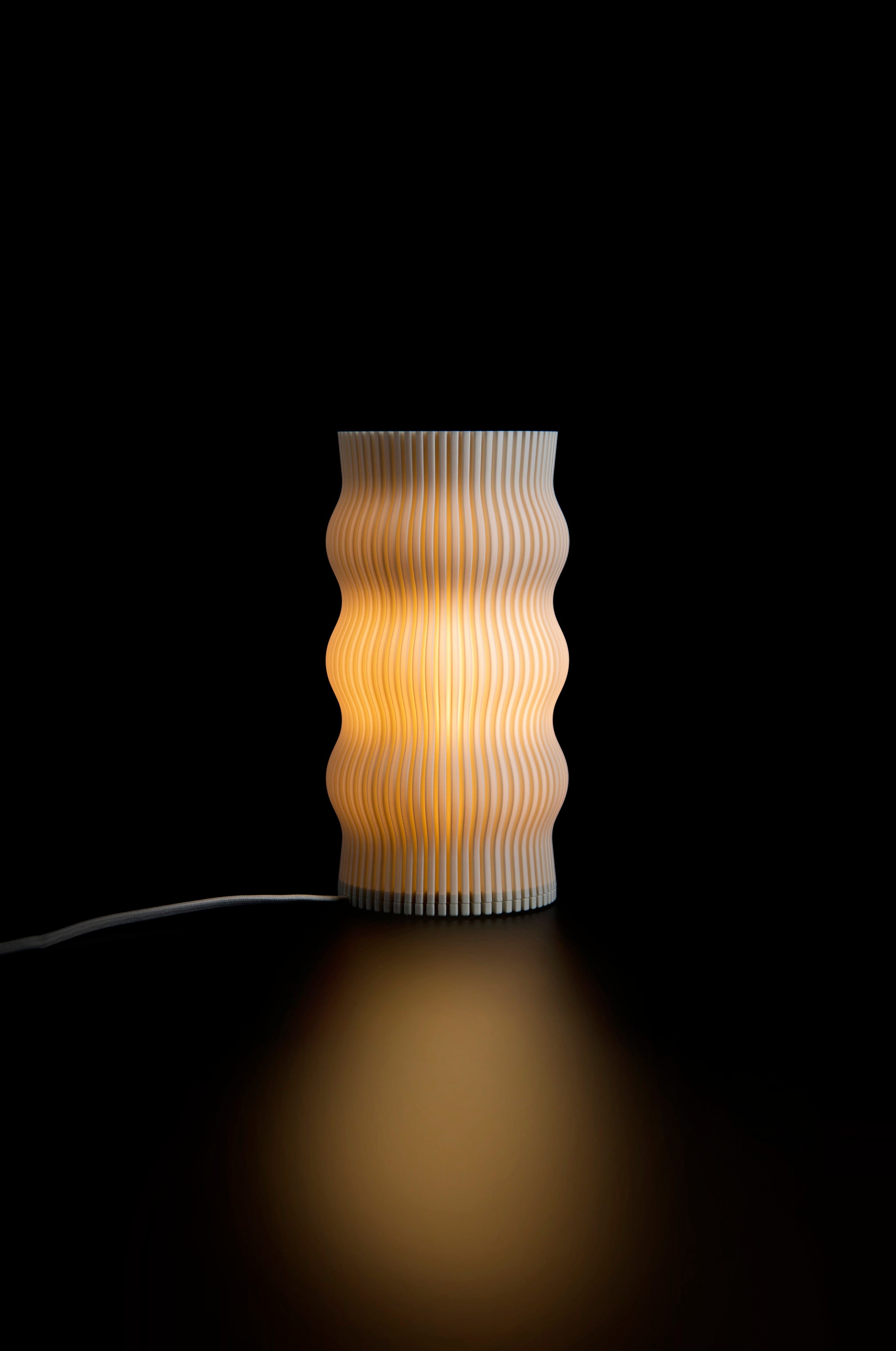 Wavy Table Lamp: 3D Printed Biodegradable Plastic, Unique Design - Etsy