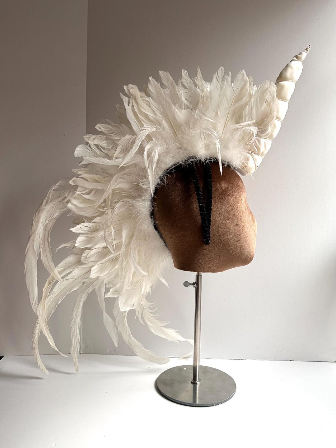 White Feather Mohawk Headdress, Unicorn Cosplay Headpiece - Etsy