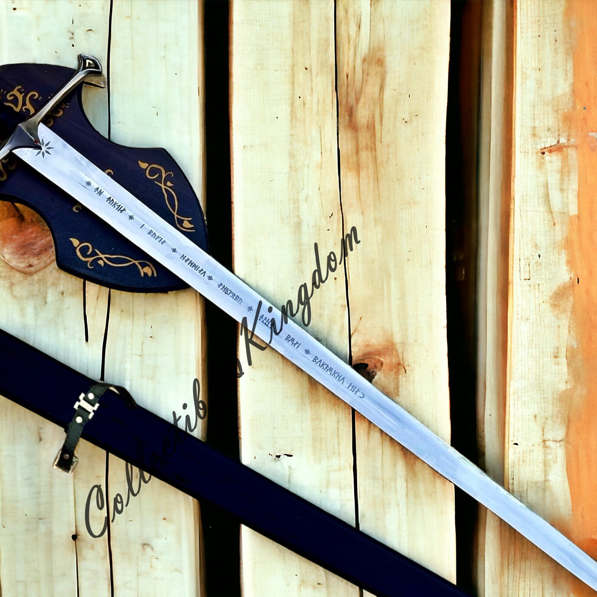 ANDURIL Sword of Aragorn Strider Flame of the West With Free Wall Mount ...