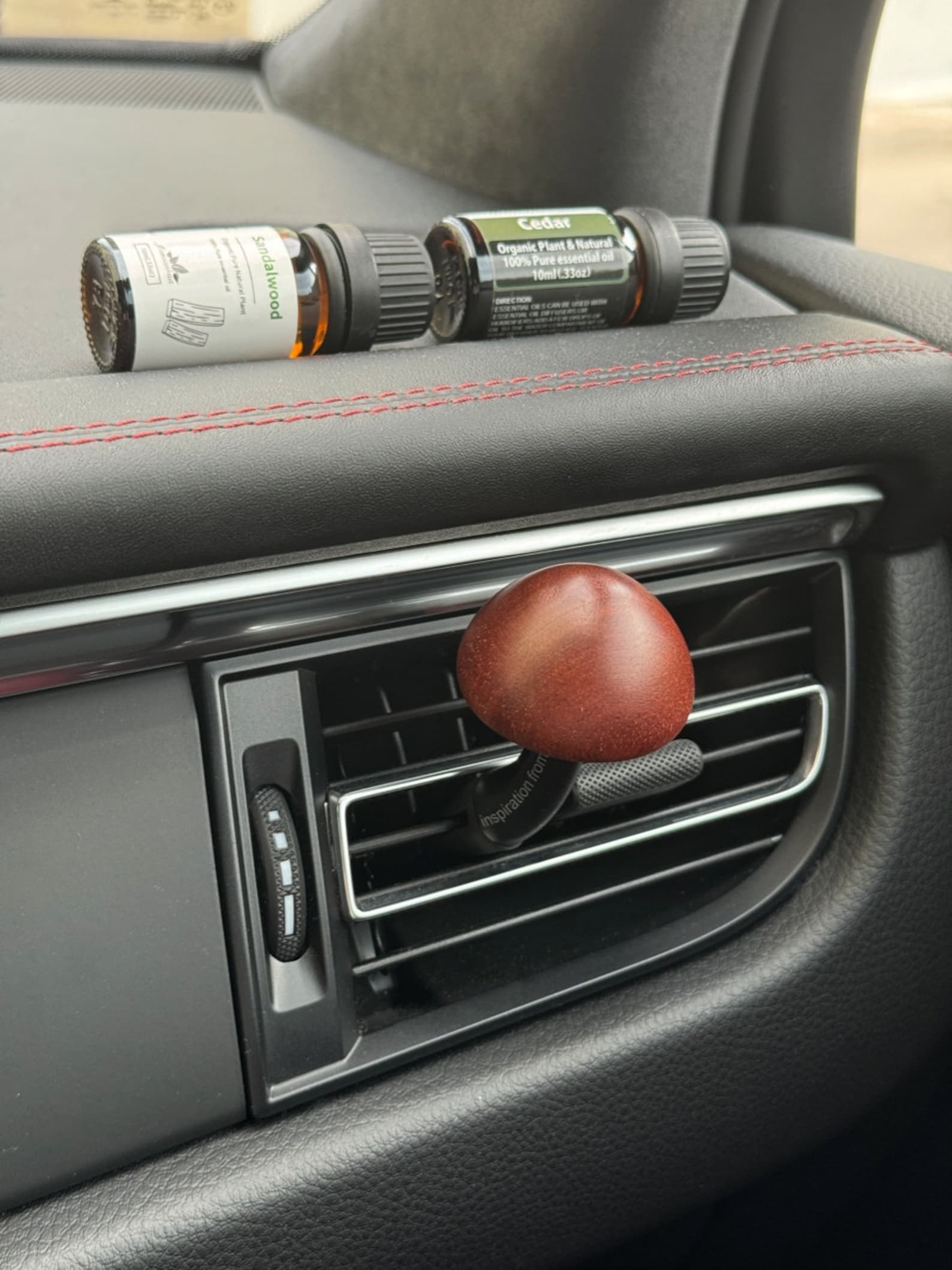 Car Diffuser Essential Oil Diffuser Car Decor Wood Diffuser Car ...
