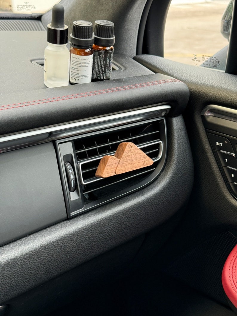 Car Diffuser Essential Oil Diffuser Car Decor Wood Diffuser Car ...