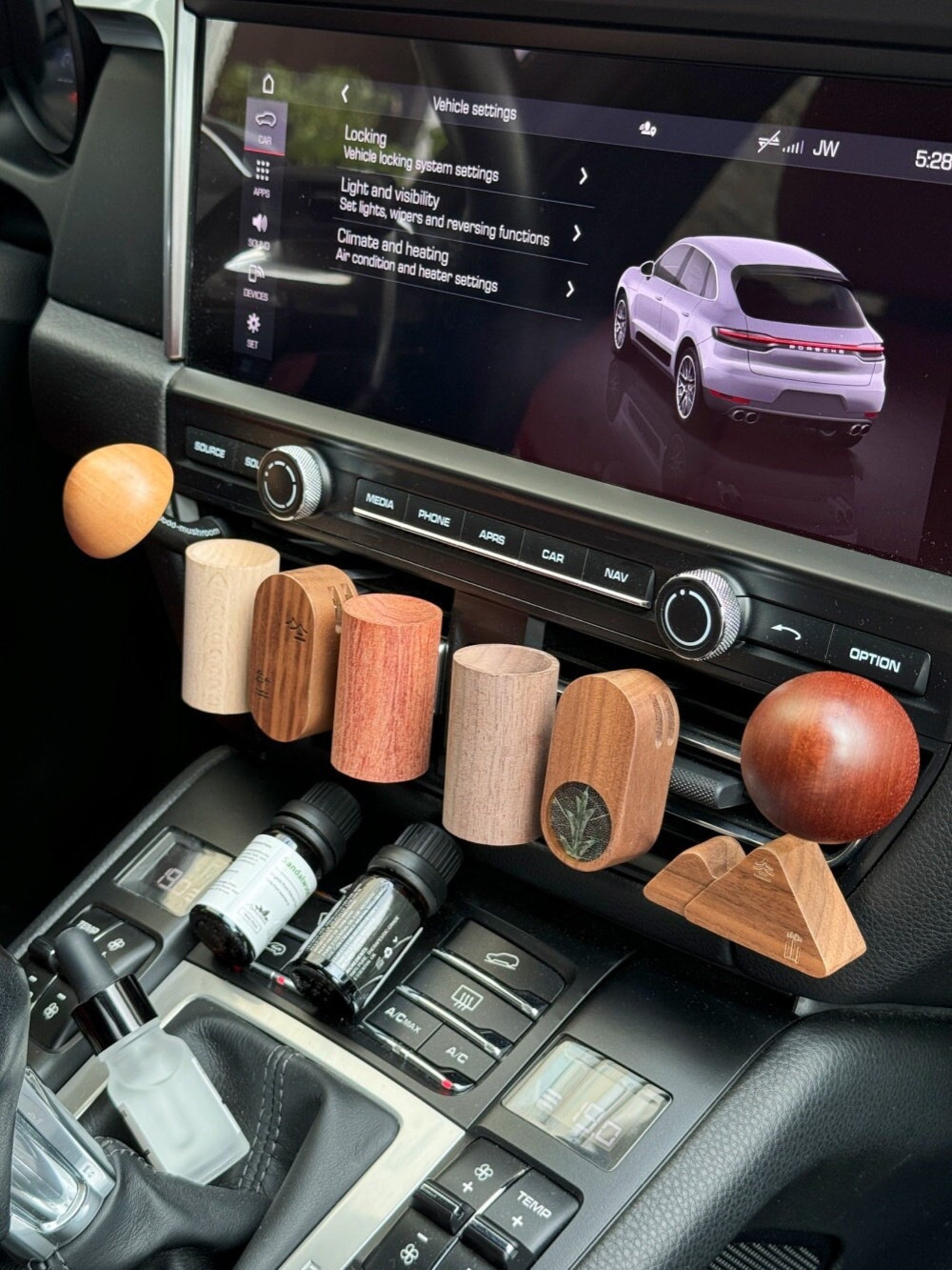 Car Diffuser Essential Oil Diffuser Car Decor Wood Diffuser Car ...