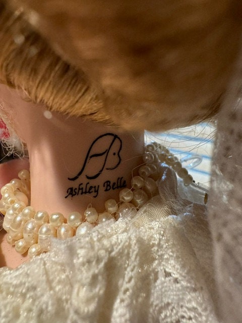 Vintage Ashley Belle 24-inch Bride Doll - Etsy